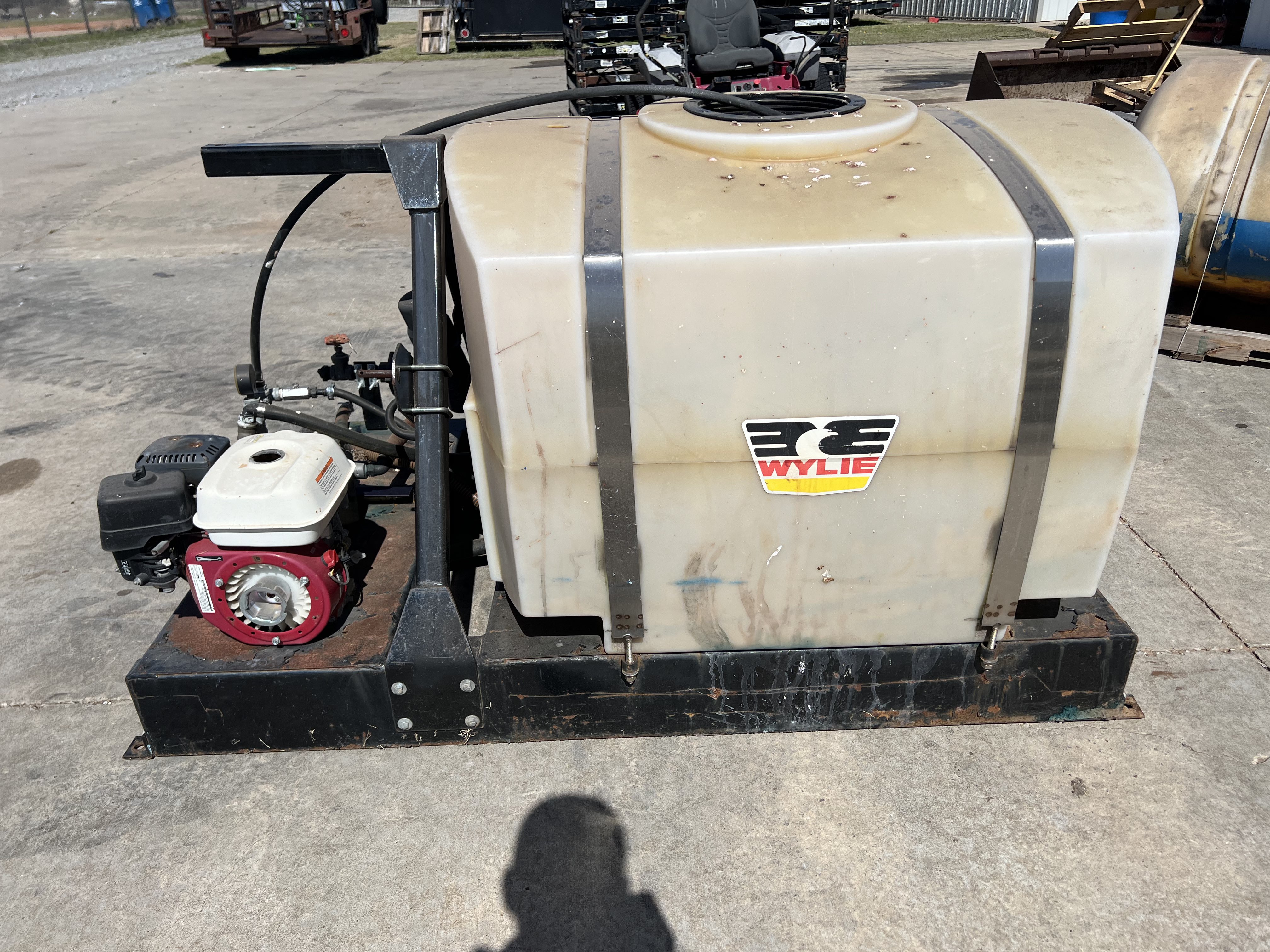 Ron's Lawn Equipment
